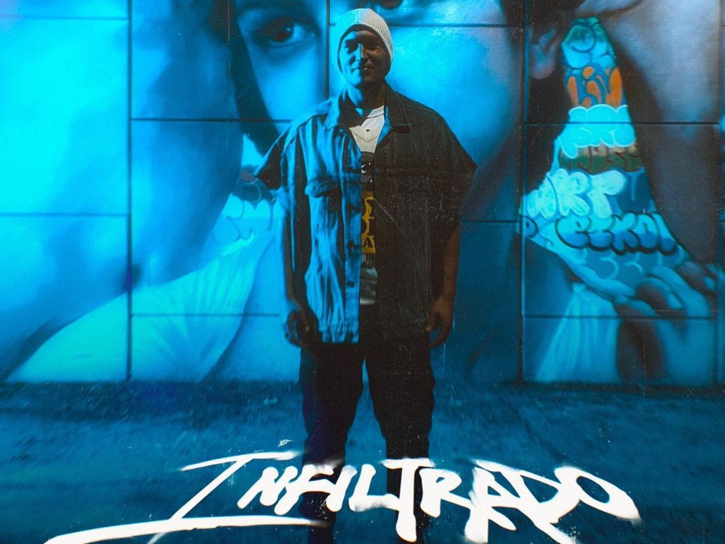 EL “PECHU” Y SU NUEVA FACETA COMO CANTANTE – La Tribunera